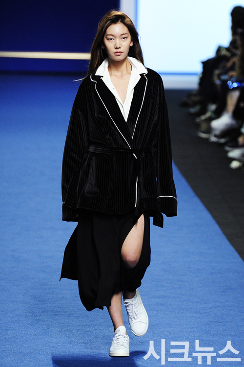 [시크포토]노앙(NOHANT) 2016 F/W 컬렉션-2(SFW 2016FW) - 셀럽미디어